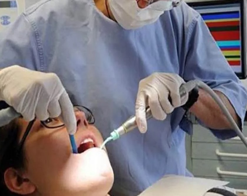 Los odontólogos celebran su día pidiendo que las obras sociales acepten los aranceles porque los ...