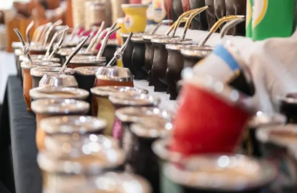 “Yerba mate: usos y costumbres”, será uno de los temas de disertación ...